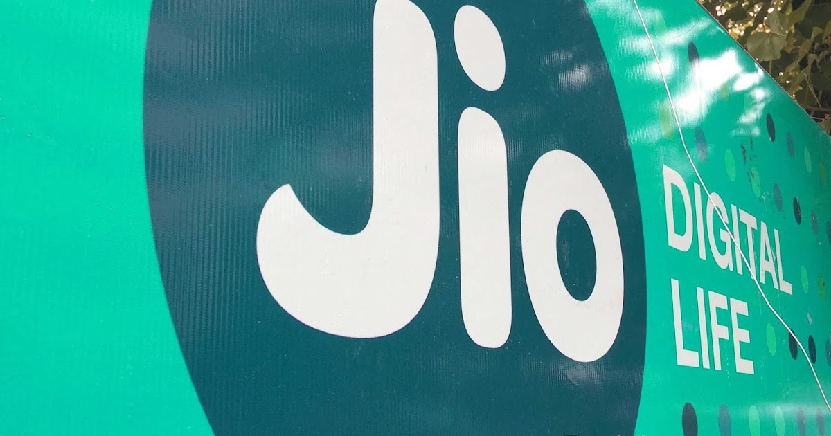 JIO NEW SMARTPHONE LAUNCHED NAME JIO LYF EASY : JIO to Dispatch Least ...