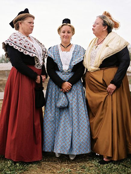 Clothing Style: German Traditional Clothing Style