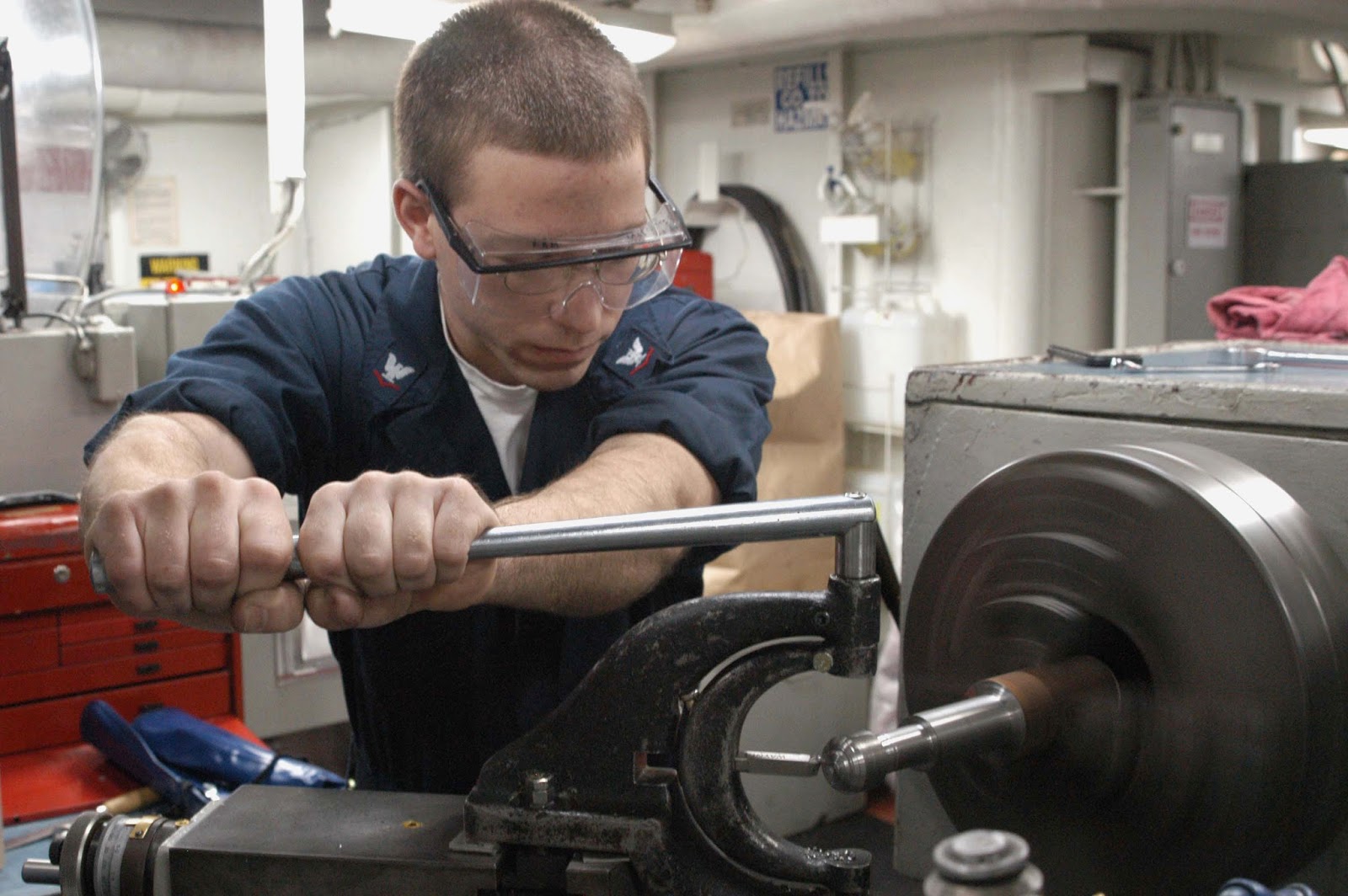 Uses and side effects of Tranax