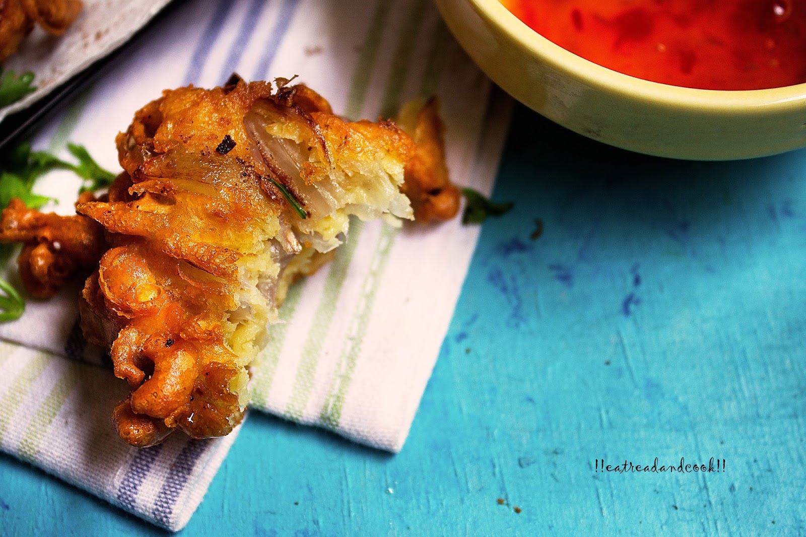 Pyaji / Onion Bhaji / Onion Fritters
