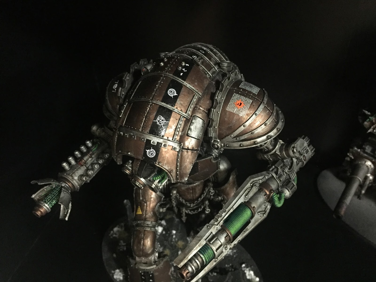 Zombiebees Hobby Hive: Cerastus Knight Atrapos finally done...... well ...