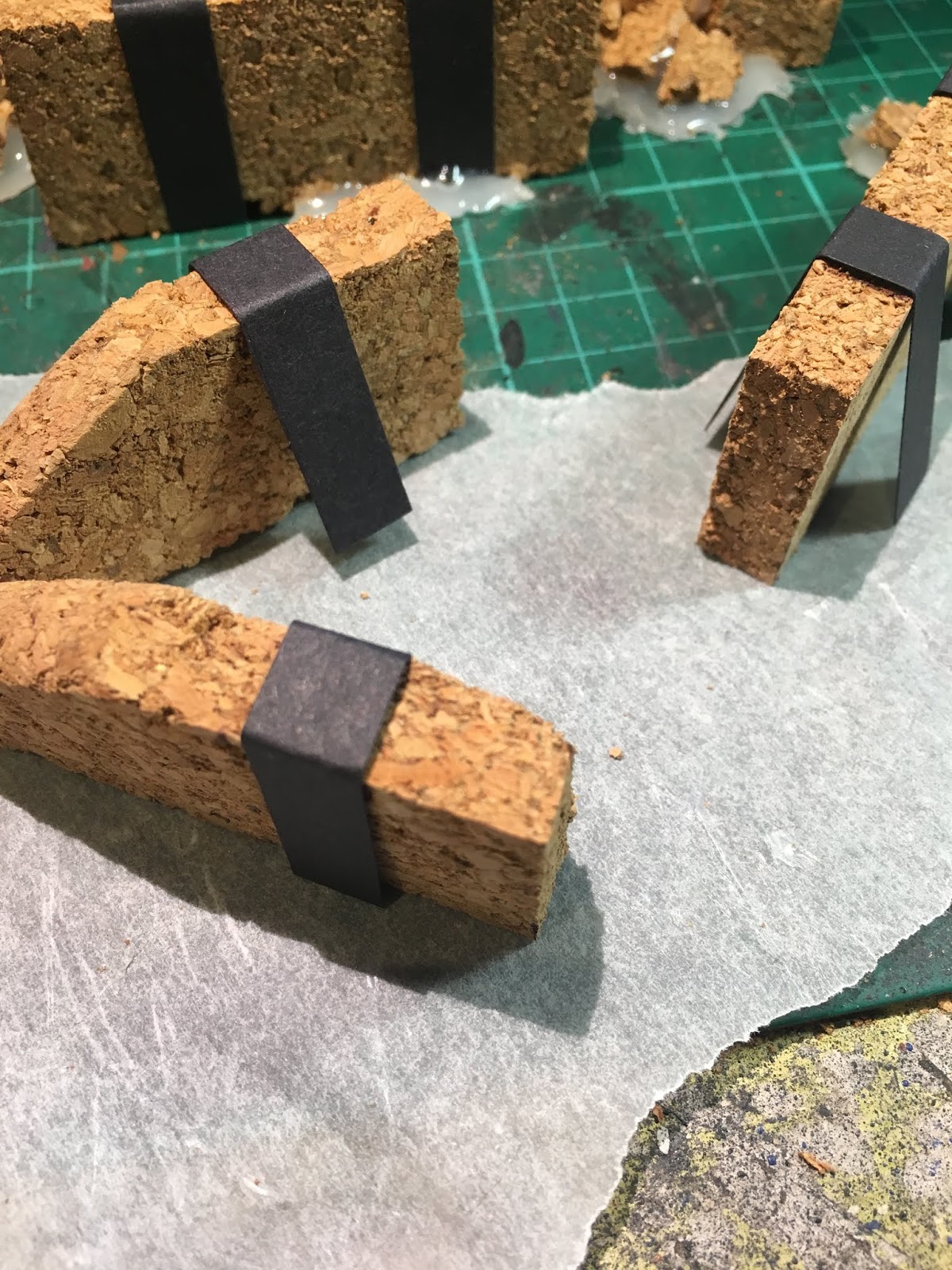 Sword of templar: Terrain Showcase & tutorial - Cork walls with metal ...