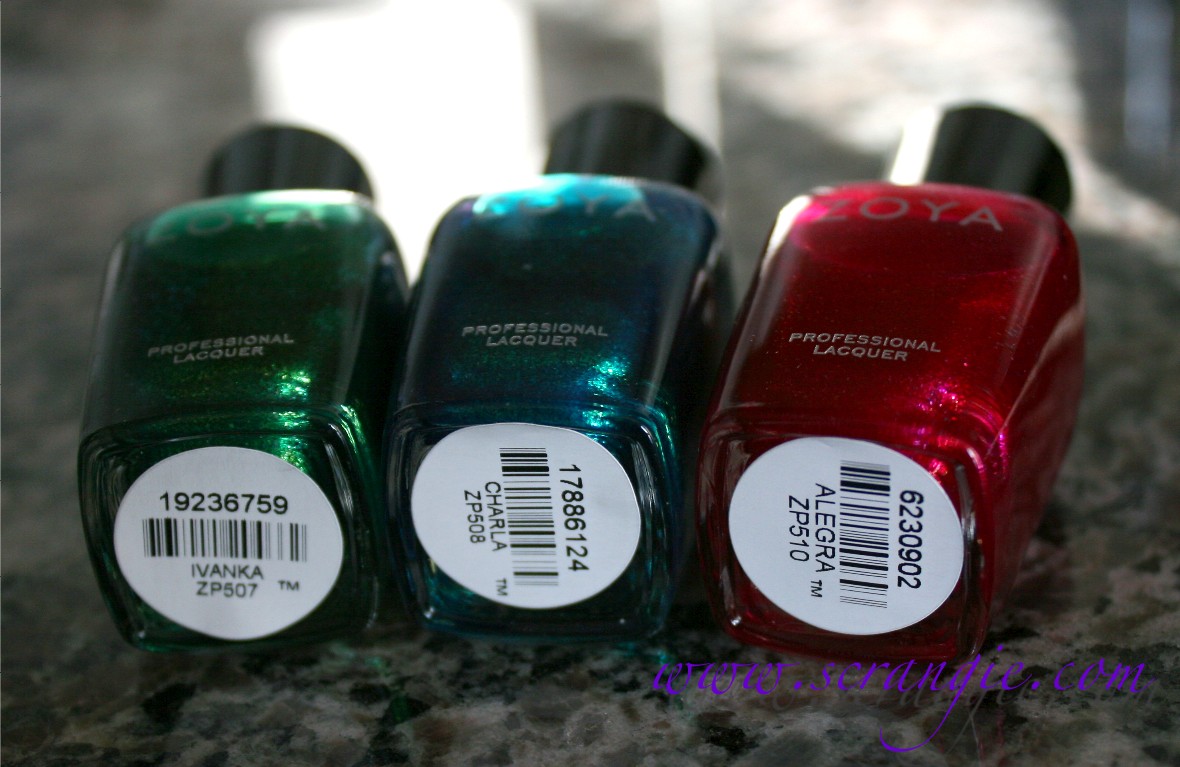 Scrangie: The Zoya Color Box Gift Set for Holiday 2011