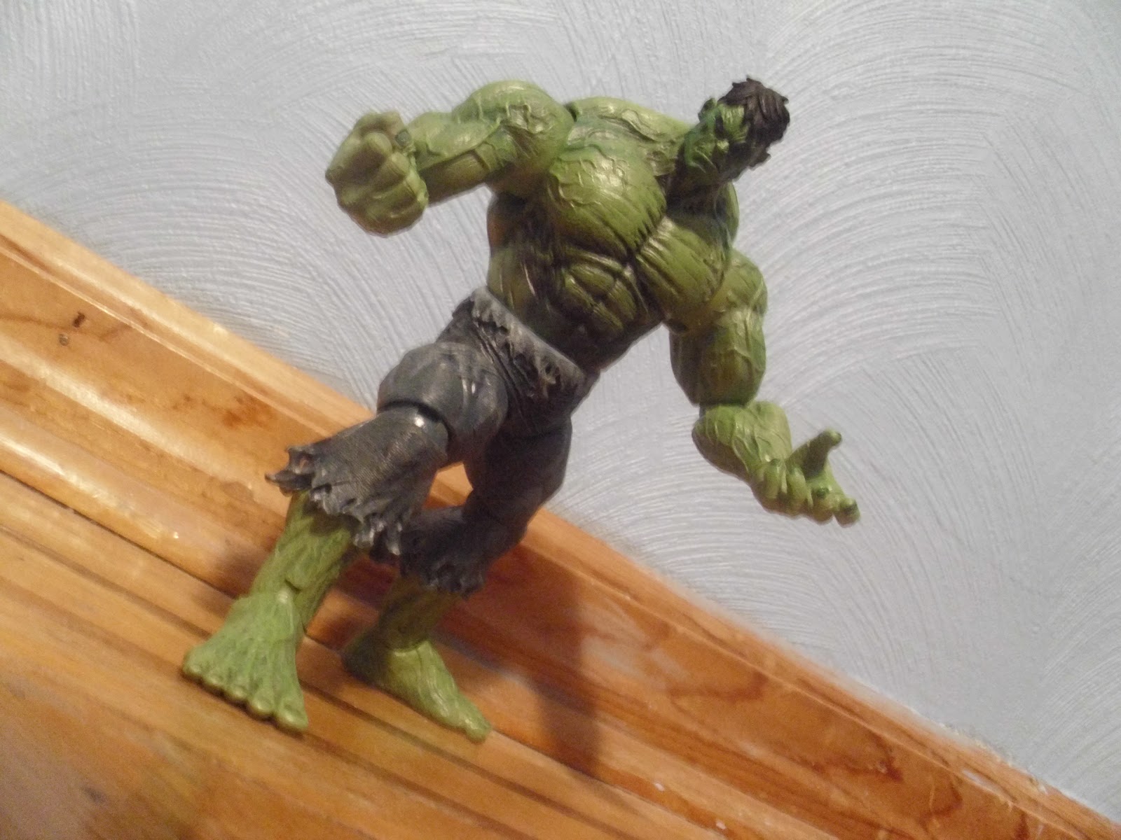Geek4Life: Review of Marvel Select Disney Store Exclusive Unleashed Hulk!