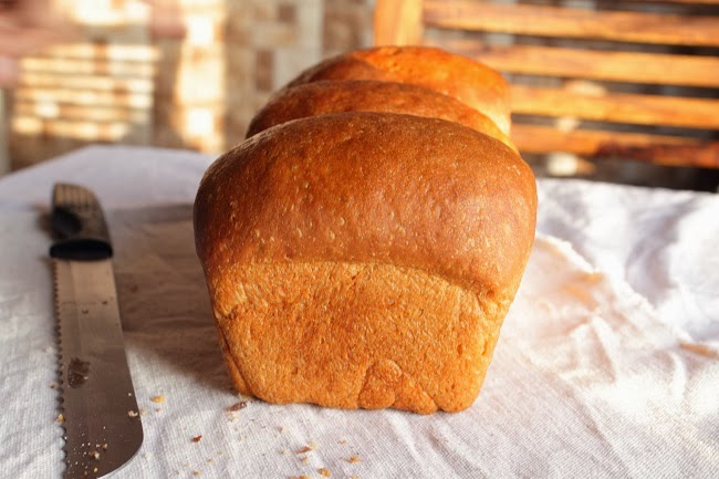 Incredibly soft and light White Bread | Baking YummiesBakingyummies ...