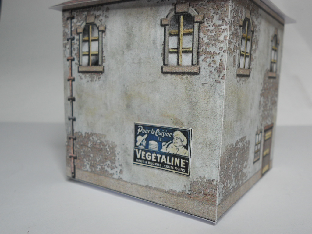 Ferb's Fighting Forces: Papercraft Buildings & Terrain