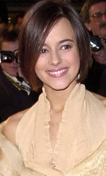 Alizee-Singer Celebrity Wallpapers ~ Fun Hungama