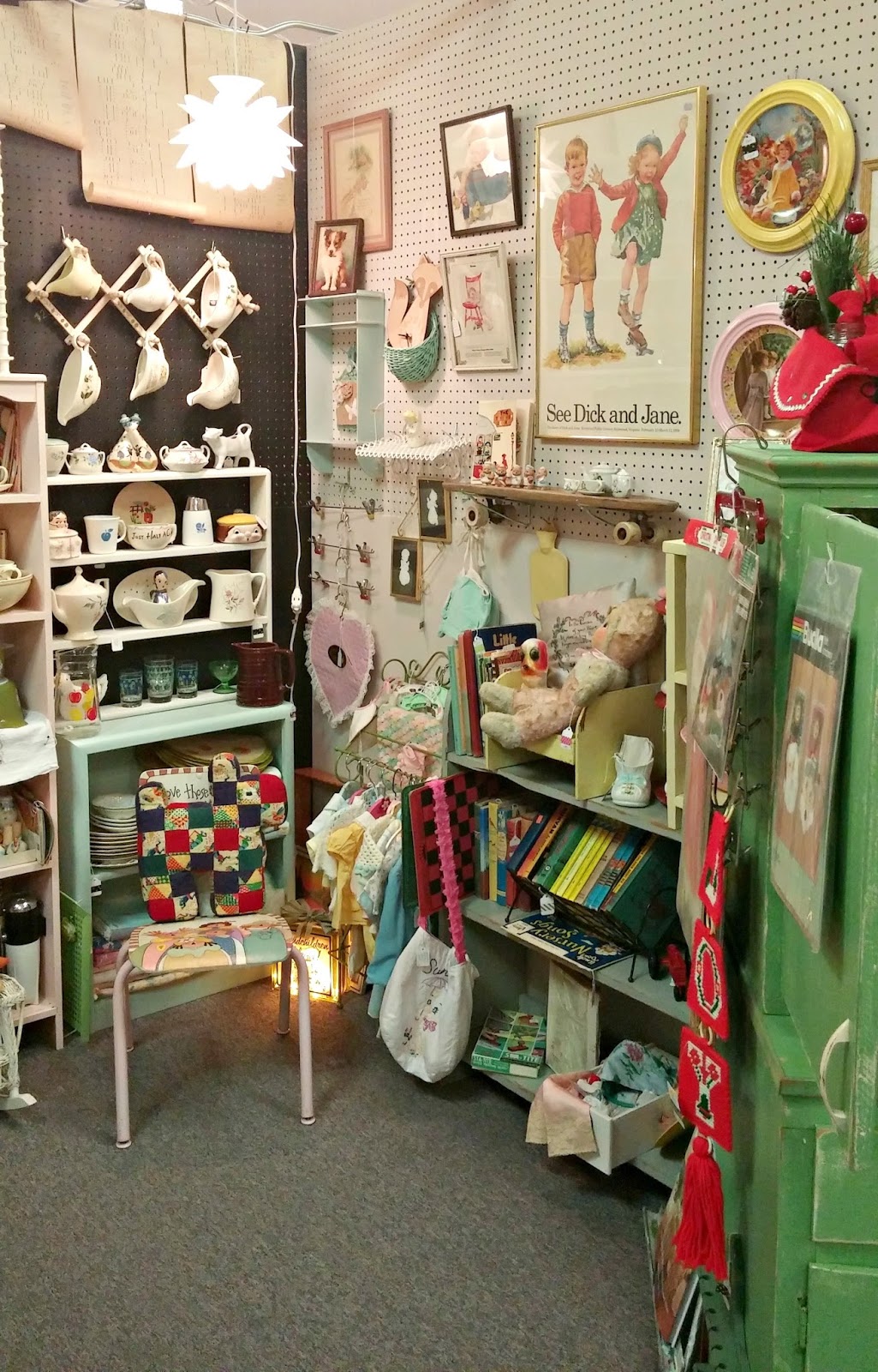 Antique Mall Booth Update for Christmas - Little Vintage Cottage