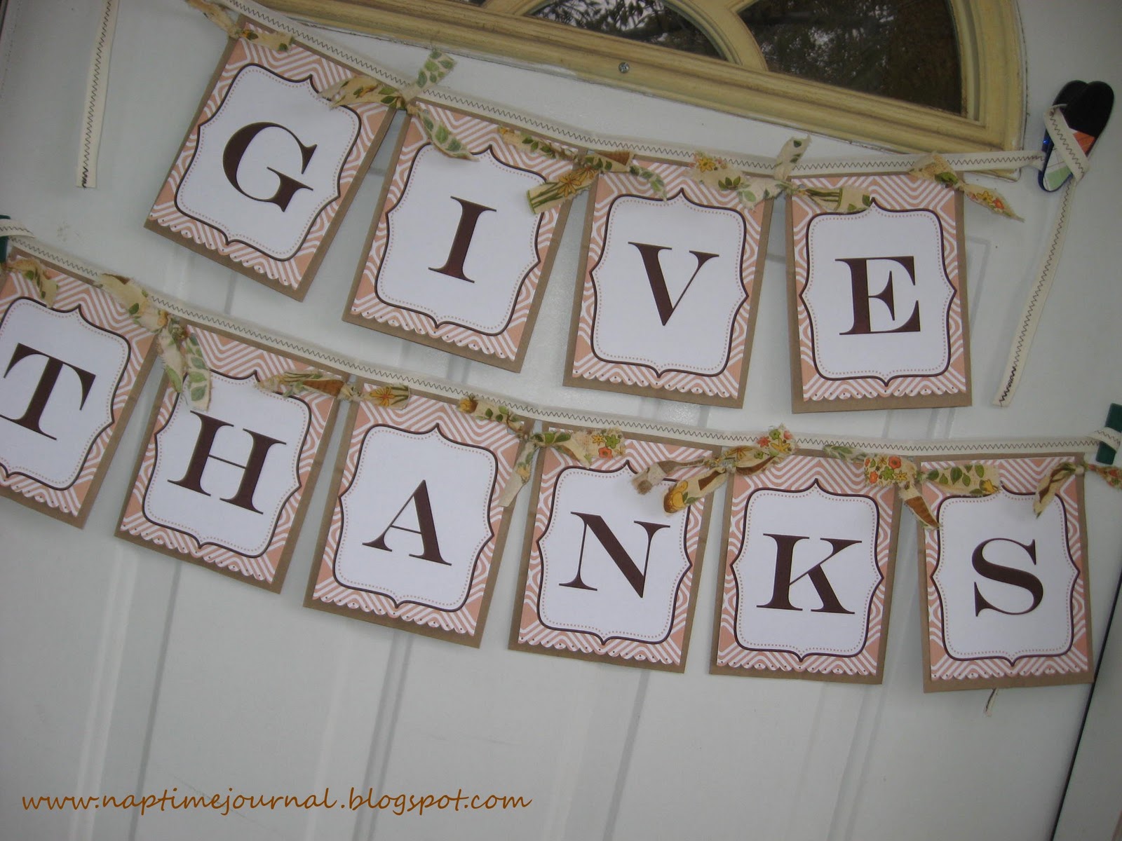 Nap Time Journal: Give Thanks Banner......free printable link