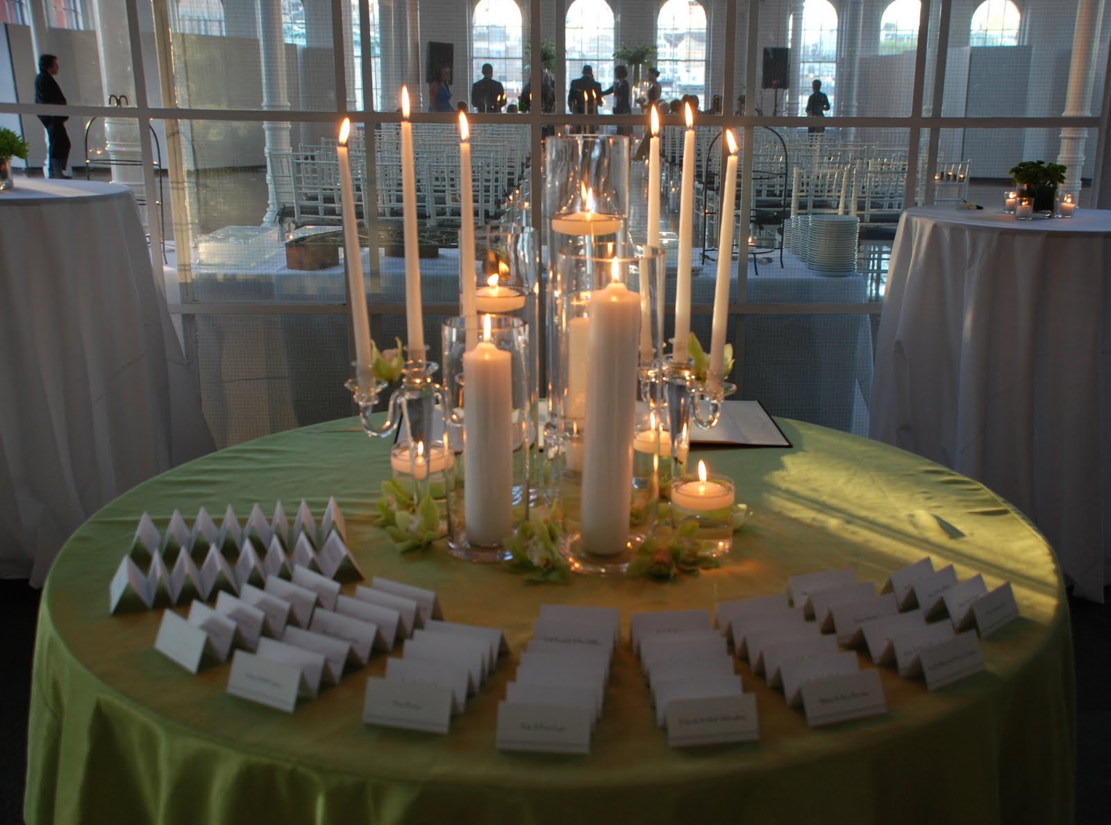 blade new york: Wedding Wednesday: Escort Card Table Ideas