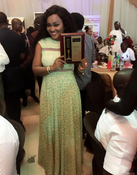 Photos: Nollywood Actress Mercy Aigbe Wins City People 2015 Award ...