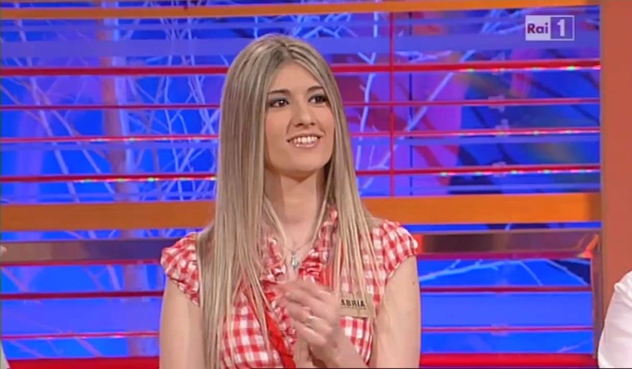 Affari Tuoi Sott'olio: Laura Basile, questo divorzio dal pacco number ...