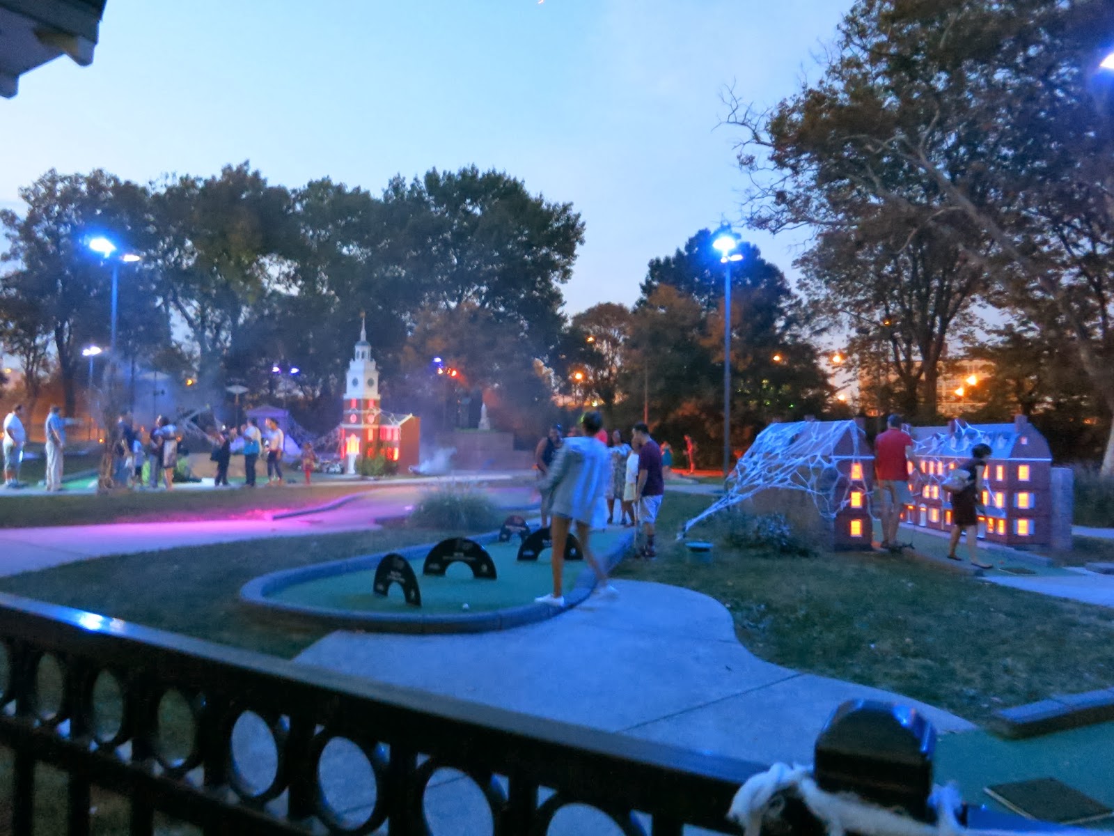 Susan's Disney Family: Spooky Mini-Golf fun at Franklin Square
