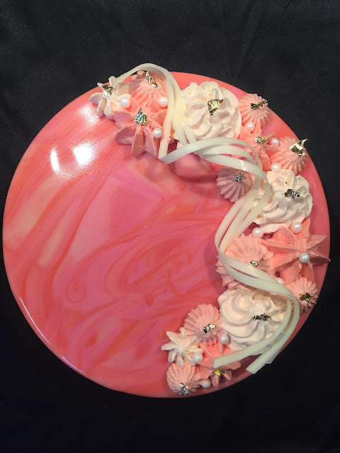 Entremets Pamplemousse Rose et Chocolat Blanc