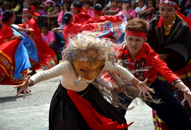 mybeautifulILOILO: Hirinugyaw-Suguidanonay Festival: Vibrant and ...