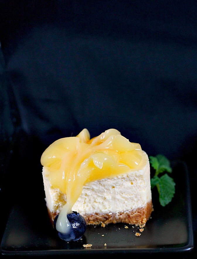 Mini lemon cheesecakes with homemade lemon curd topping