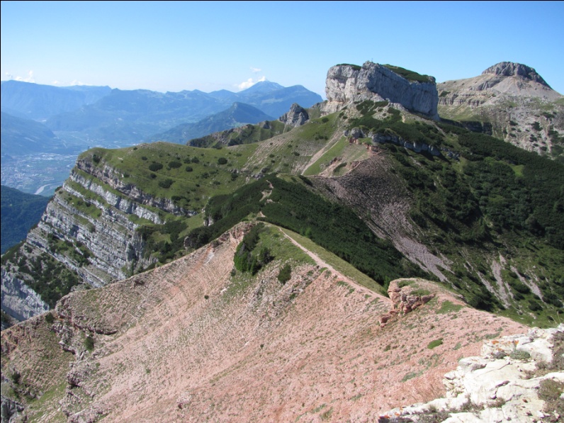 Escursionismo a 360°: La ferrata Giulio Segata e le Tre Cime del ...