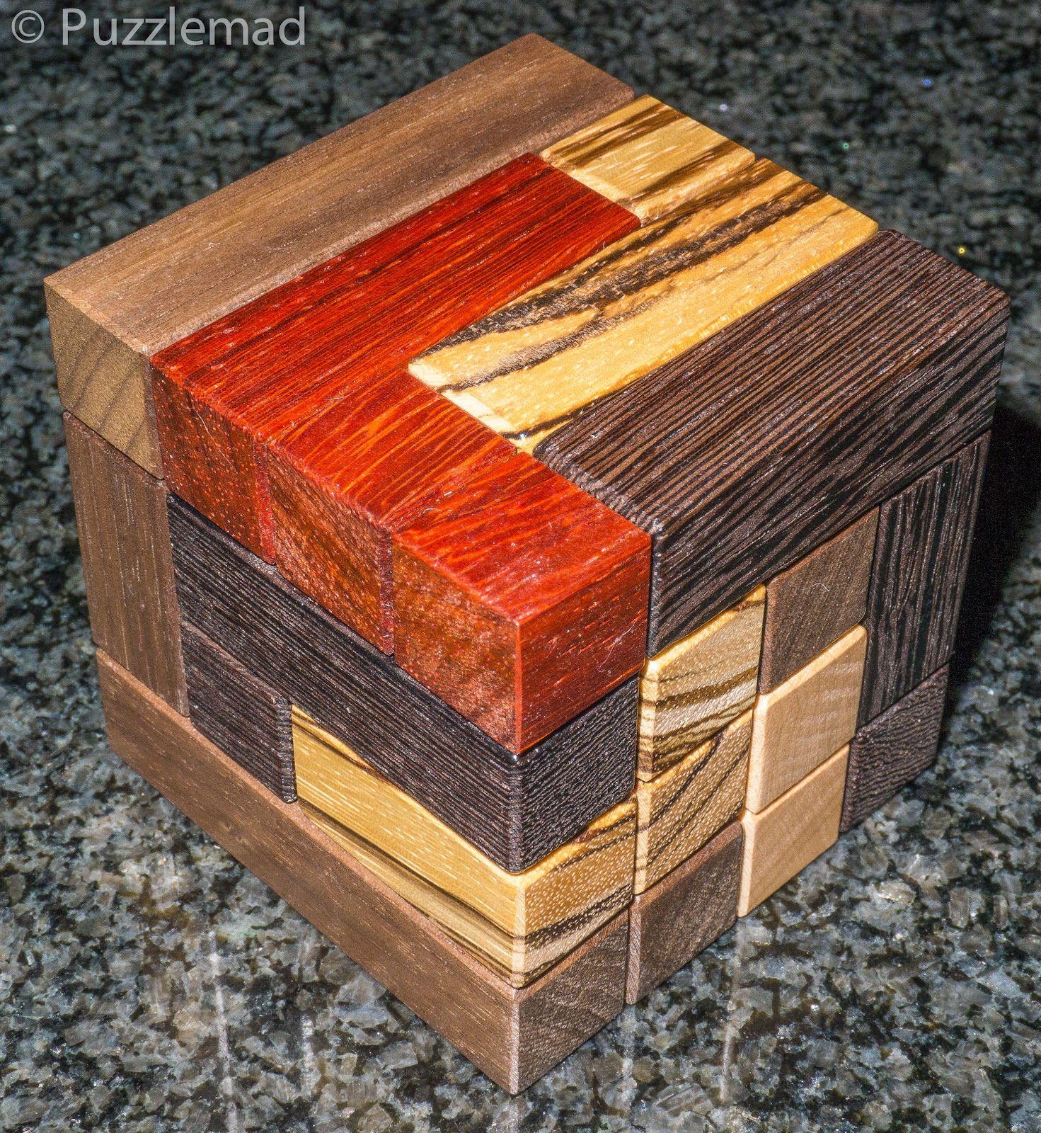 PuzzleMad: Great puzzles, great workmanship, FANTASTIC customer service