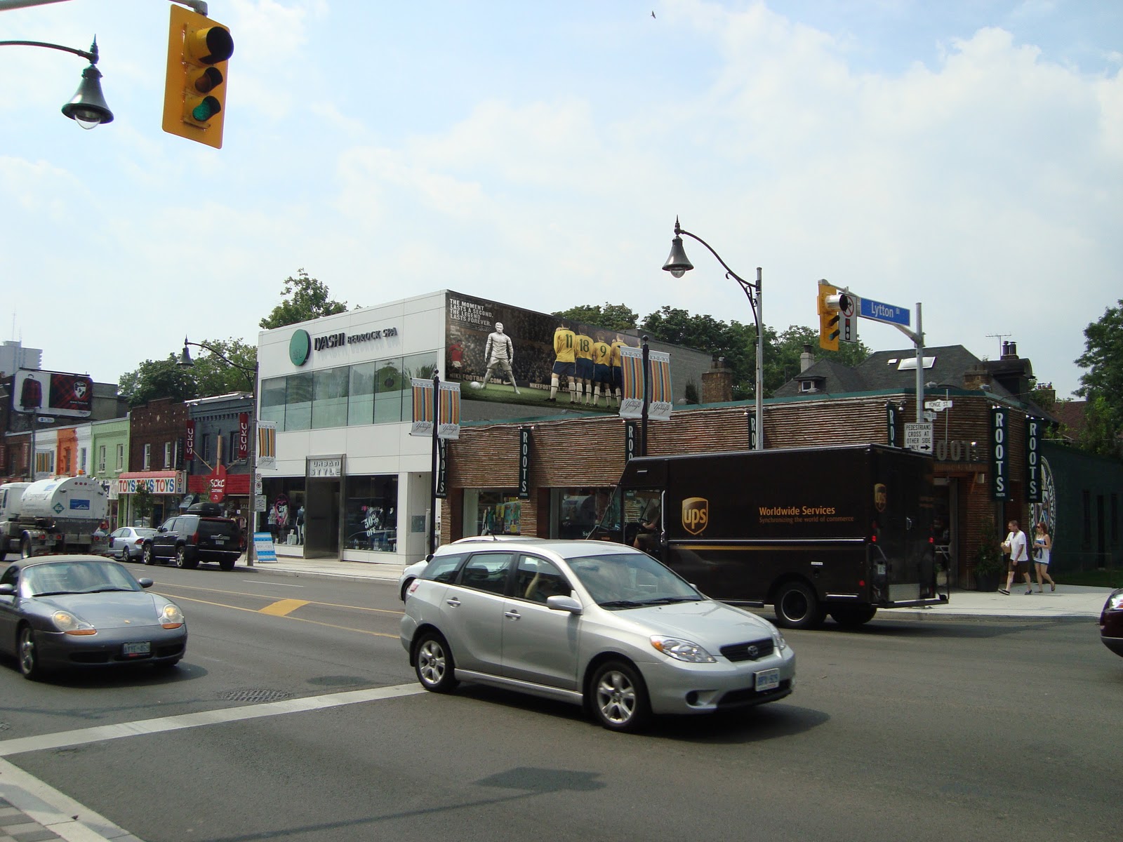 Abcon Media: 'Uptown Girl...Living in Her Uptown World' - New Toronto ...