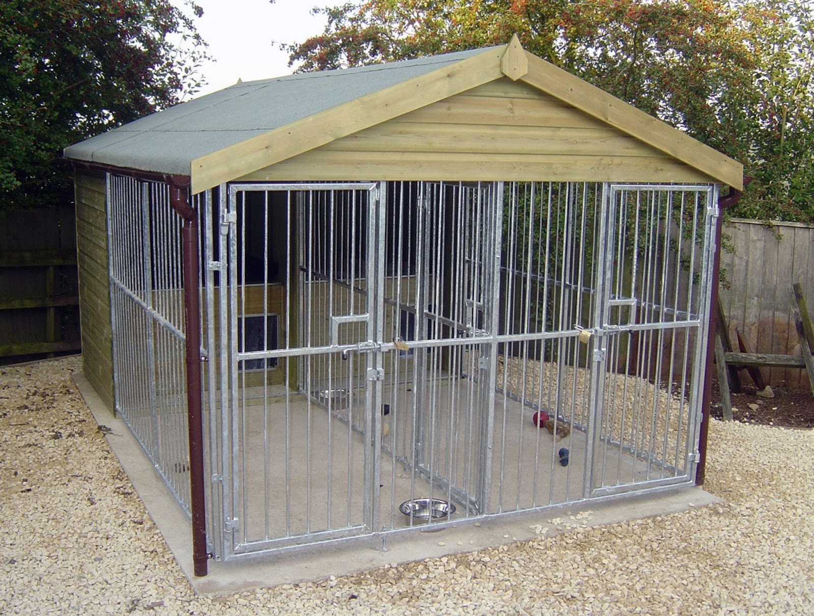 Rottweiler: Construirea padocului