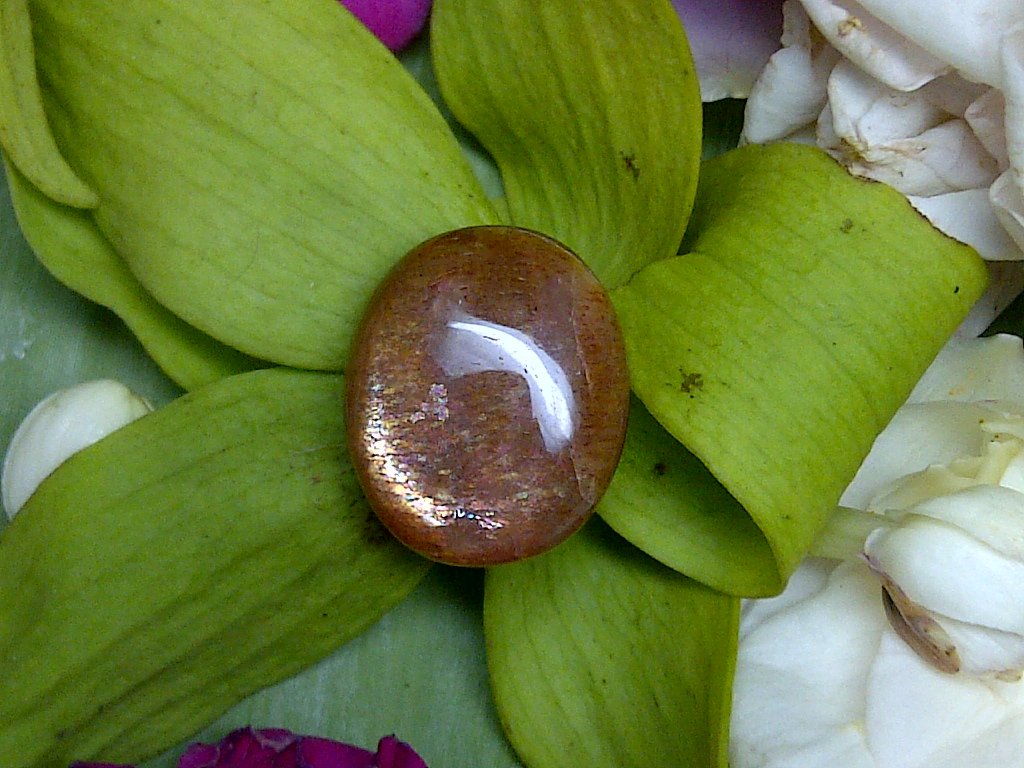 Mustika Bertuah: MUSTIKA AURA DARA