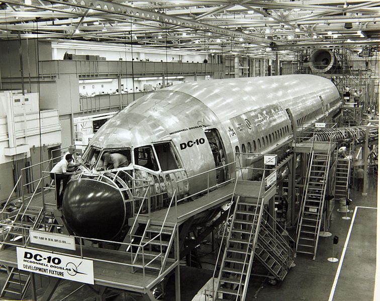 McDonnell Douglas DC-10: İLK DC-10 ÜRETİM HATTINDA "46500-1"