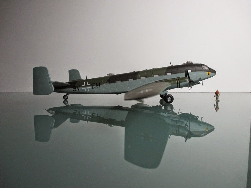 1/144 airbattle: 1/144 Junkers Ju 290 - by Altaya (Ixo)
