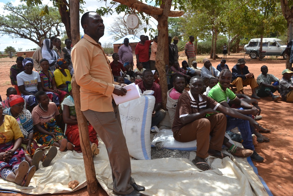 MATUKIO @ MICHUZI BLOG: SERIKALI IMETOA BURE MBEGU NA VIUATILIFU KWA ...