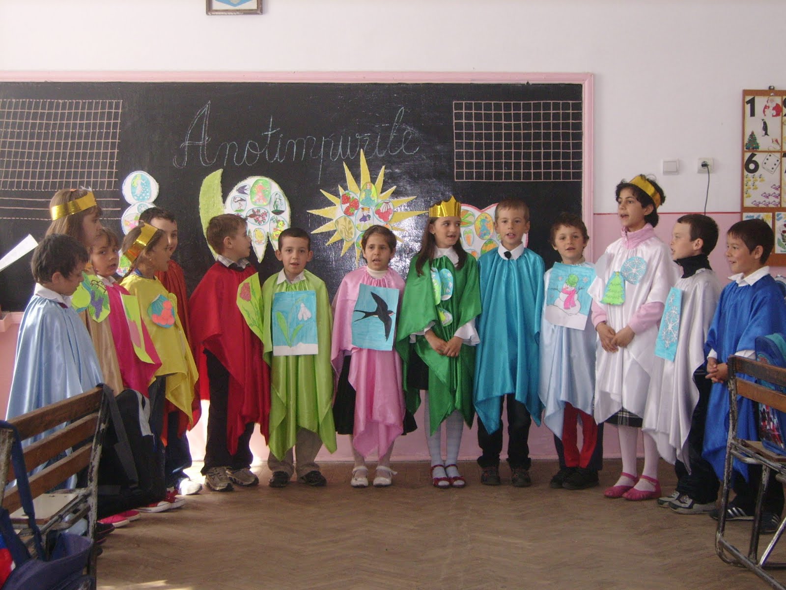 Scoala cu Clasele I-VIII Nr 1 Faraoani: mai 2012