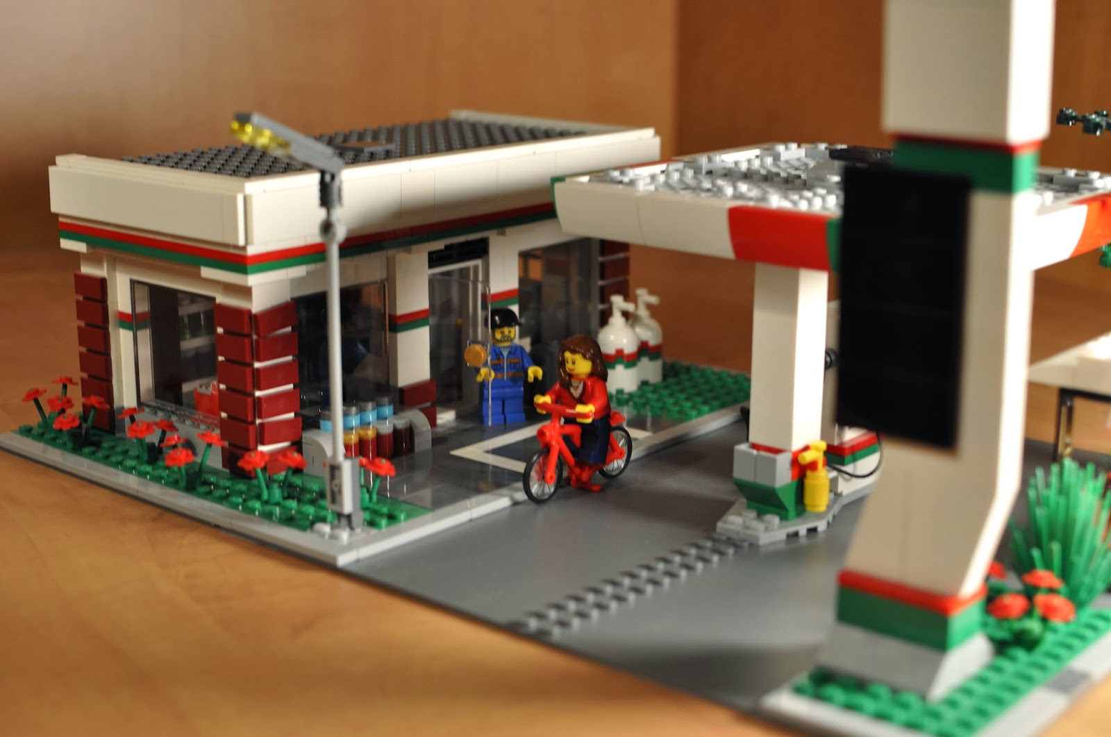 Brickage City: Octan Gas Station - Update