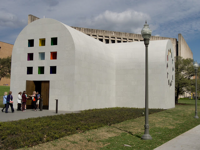 The Visual Science Lab / Kirk Tuck: Start at the Blanton Museum for the ...