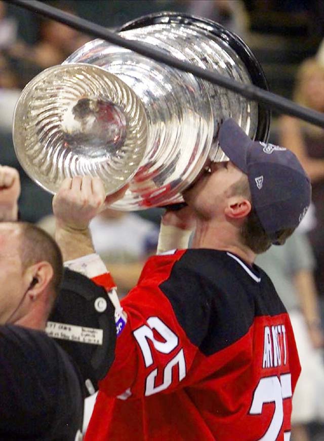 In The Slot: Arnott's signing with the Blues "a no-brainer"