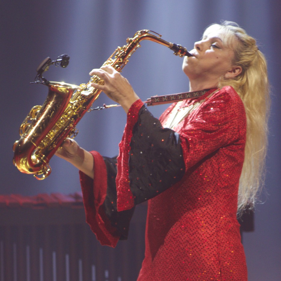 circus: Mirene CARDINALI (photos de Patrick Le Moullec)