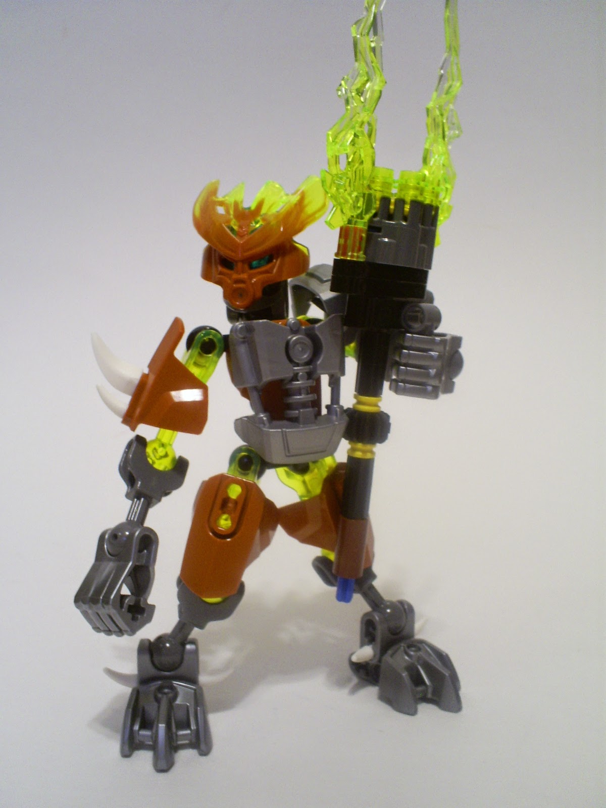 That Figures: REVIEW: LEGO Bionicle Protector of Stone