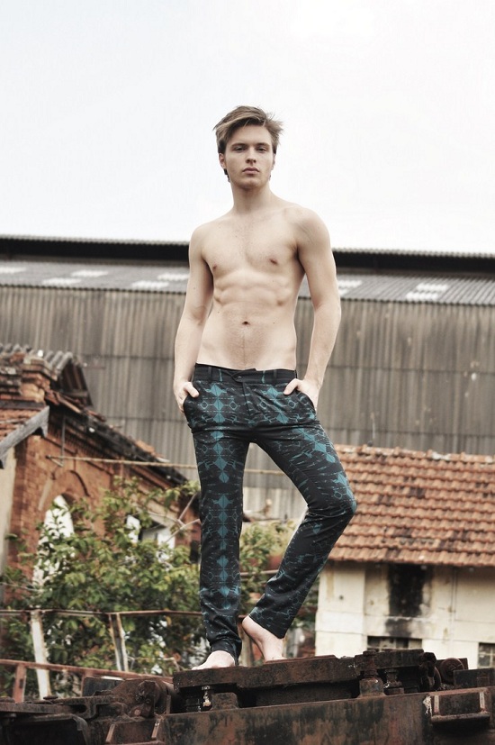 Oh yes I am: Alessandro Pierozan by Rodrigo Marconatto