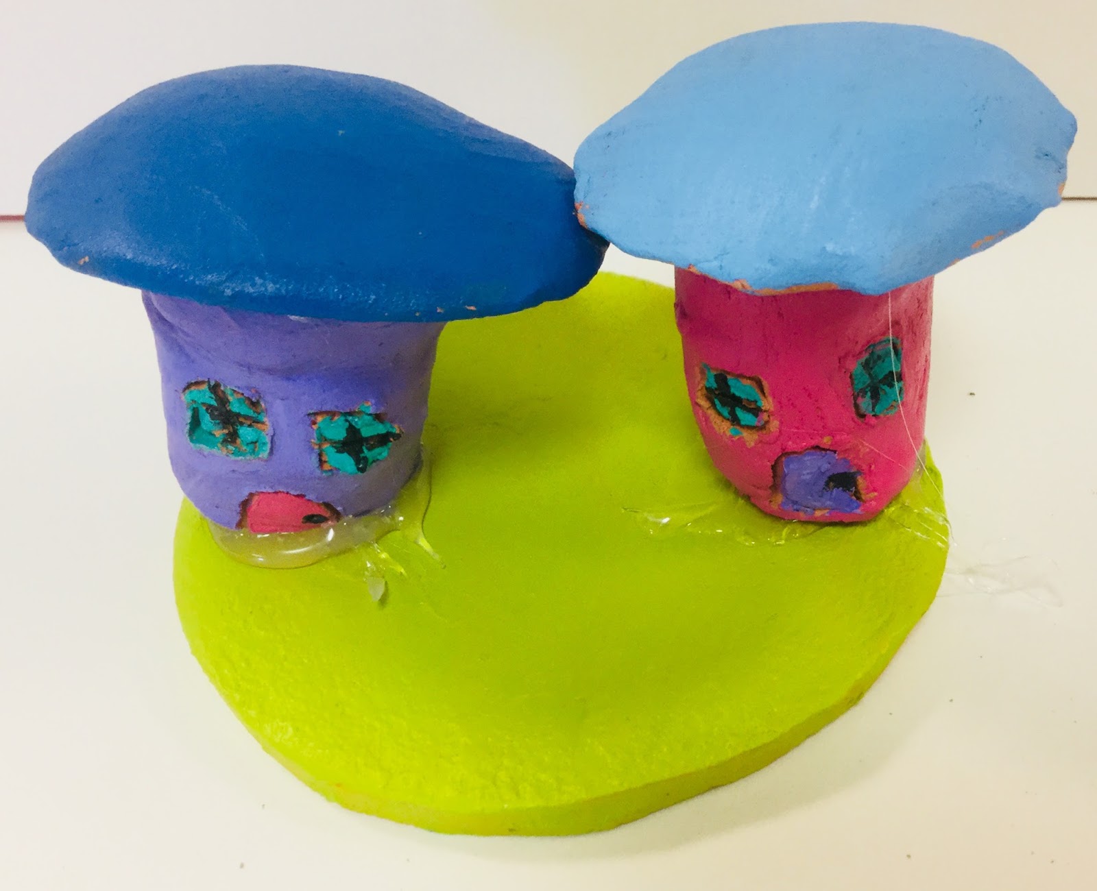 Kim & Karen: 2 Soul Sisters (Art Education Blog): Clay Smurf Villages