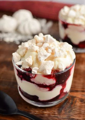 Low Syn Mixed Berry Eton mess | Cake And Bakery