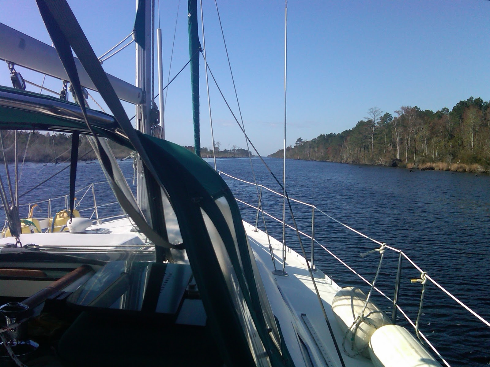 Dreamer II - Cruising South: Alligator River to Pamlico River - Nov 9
