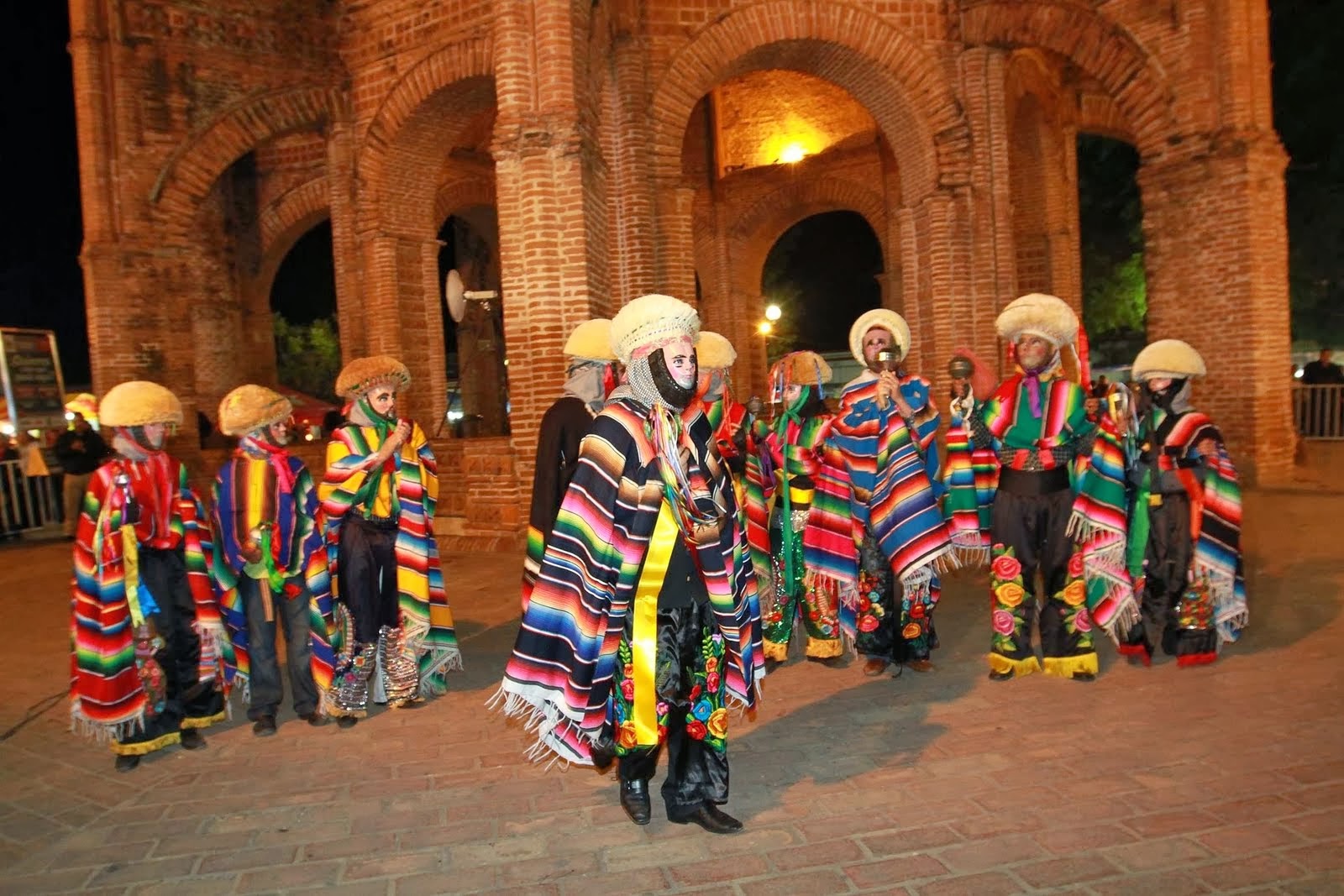 Chiapas m&m's: COSTUMBRES Y TRADICIONES