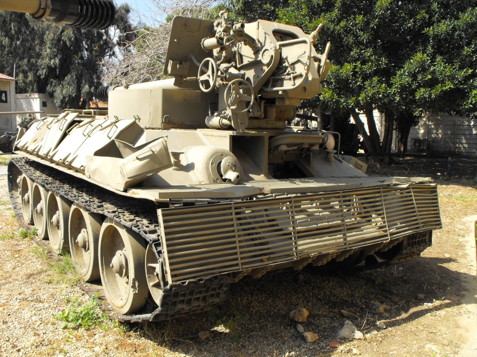 MODELISMO EM ESCALA E AFINS: Syrian T-34-122 Self-propelled Howitzer