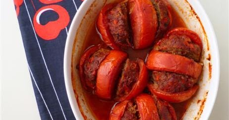 Muhterem'le Afiyetle: DOMATES KEBABI (FRENK TAVASI)