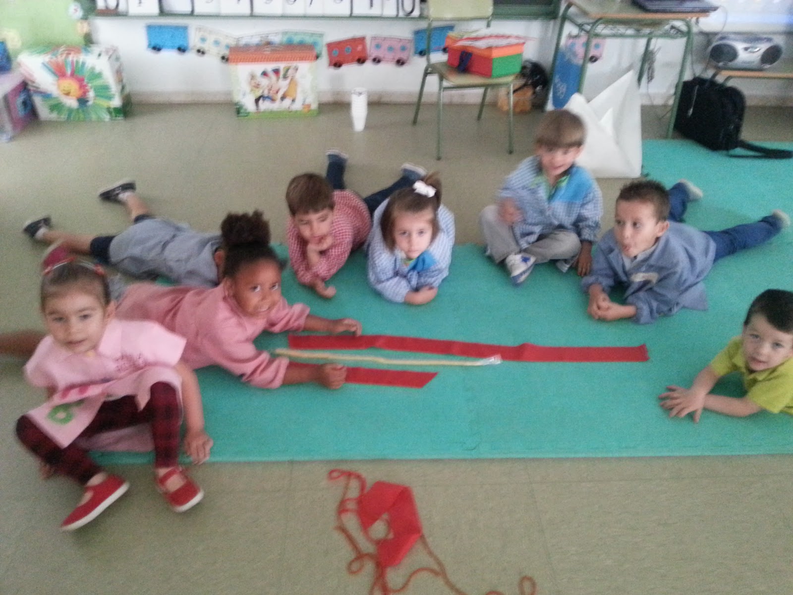 MI COLE, MI PEQUEÑO MUNDO: COMPARAMOS TAMAÑOS