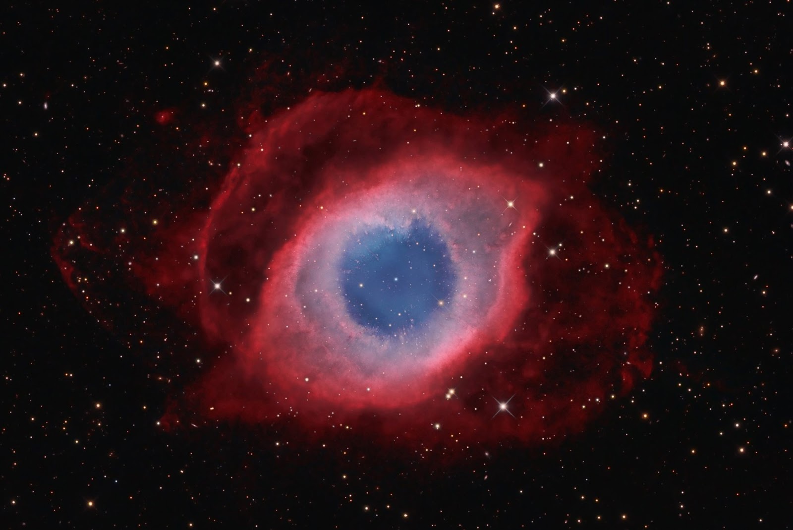 The Helix Nebula (NGC 7293) | Earth Blog