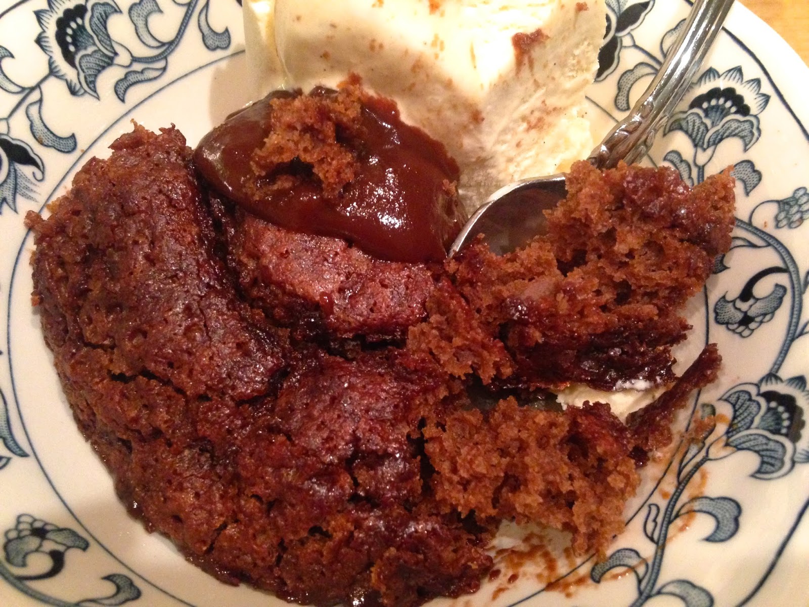 Rita's Recipes: Hot Fudge Sundae Cake