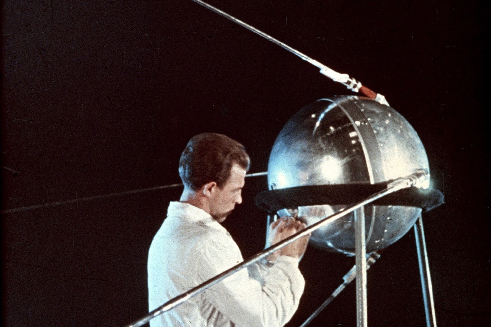 NADER's Satellite Blog: Anniversary of Sputnik's launch