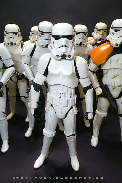 toyhaven: Comparison pictures of different 1:6 Star Wars Stormtroopers ...