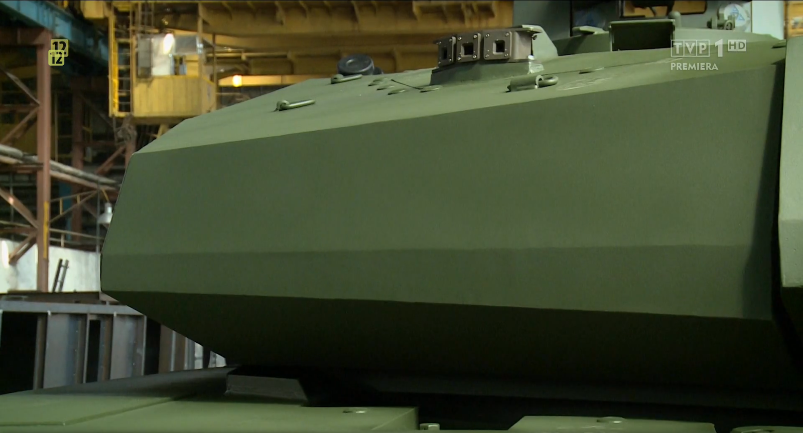 PT-16 MBT Terbaru Polandia Dengan 120mm Smoothbore Gun | KASKUS