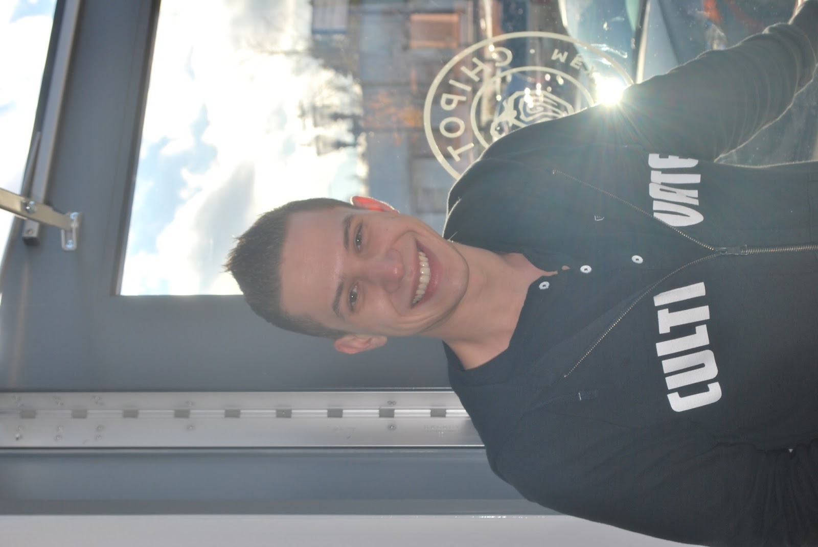 Chipotle opens in Munster