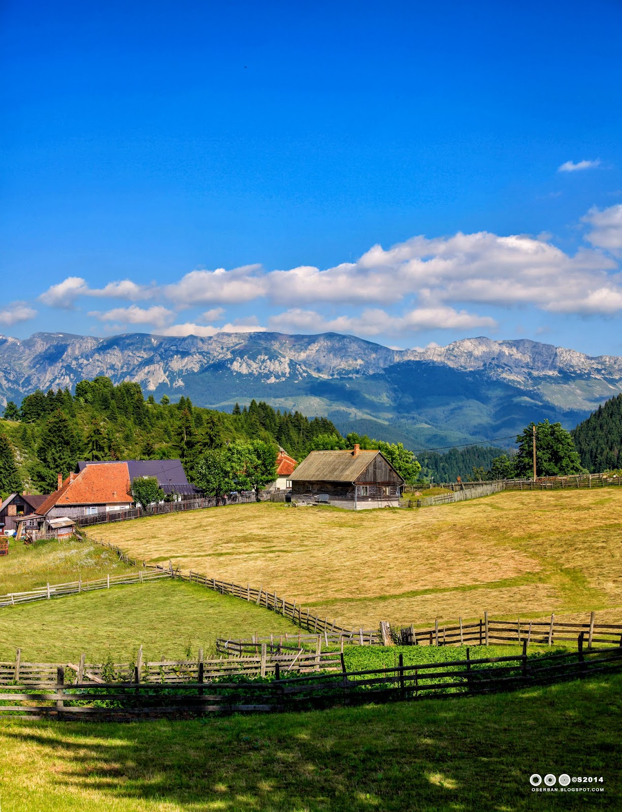 Octavian Serban: Walking around...