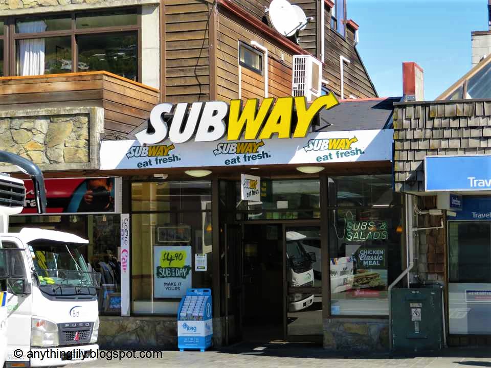 anythinglily: Things To Do In Queenstown: Walk The Town